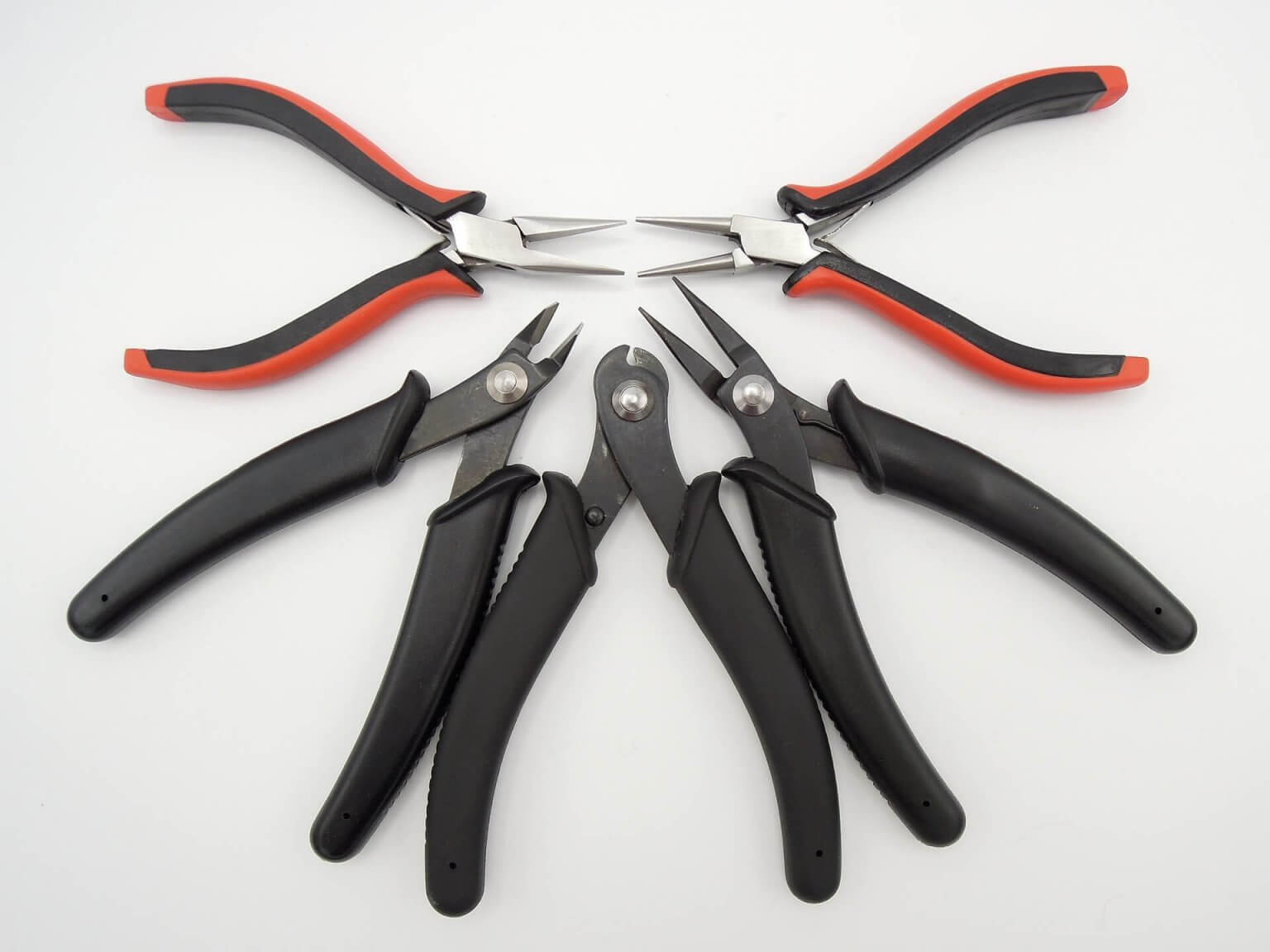 How to Use a Wire Cutter? | Electrician Mentor